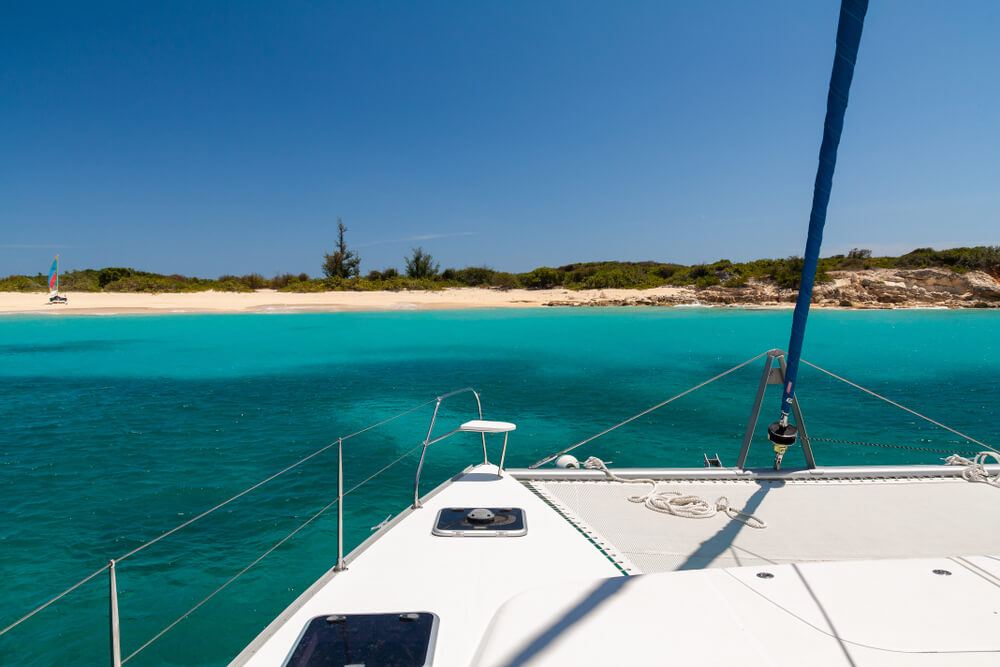 Discover the Enchanting Beauty of Tintamarre Island – Tintamarre Express